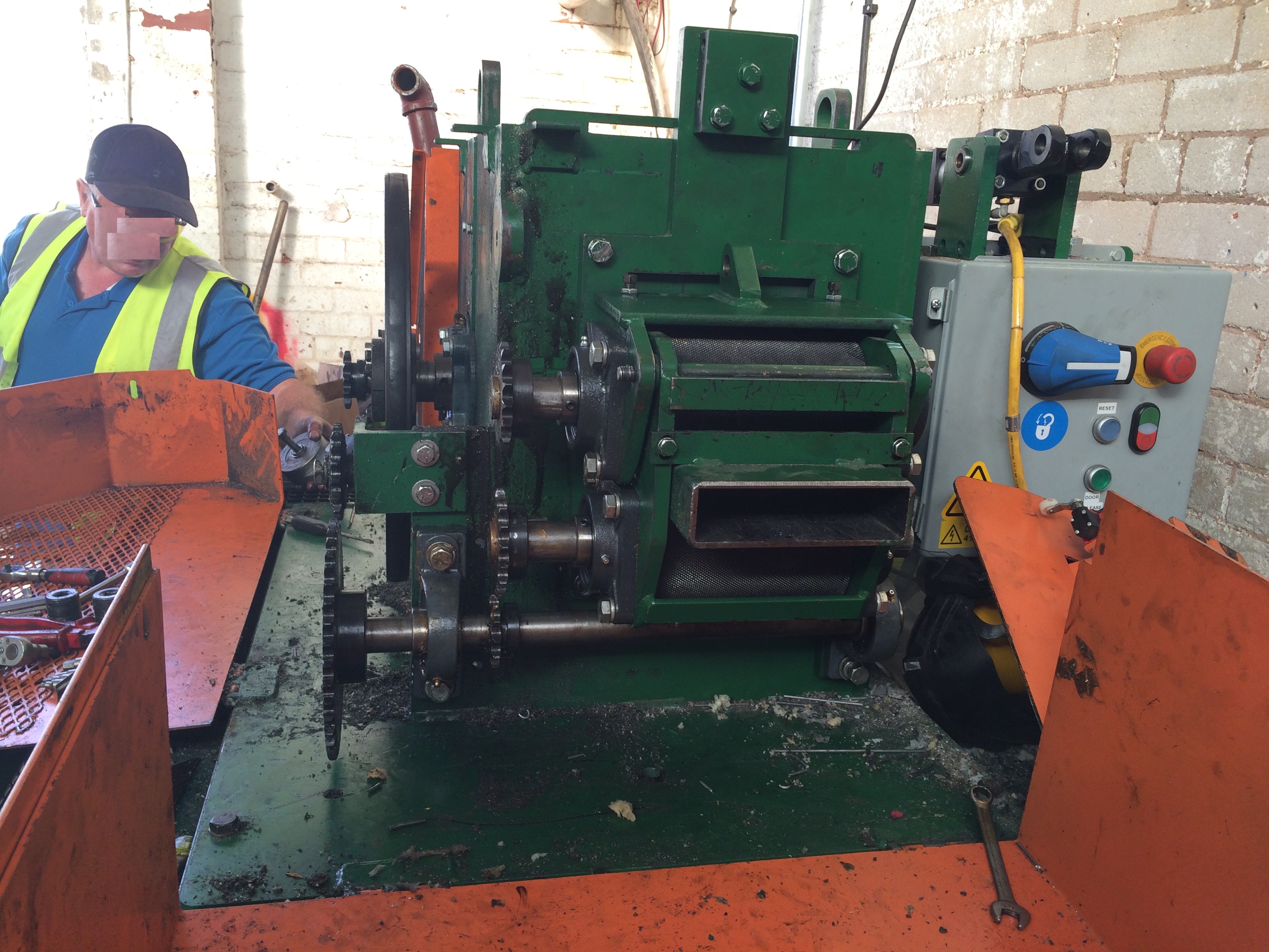 517-Chopper-repairs - Waste Handling Solutions Ltd